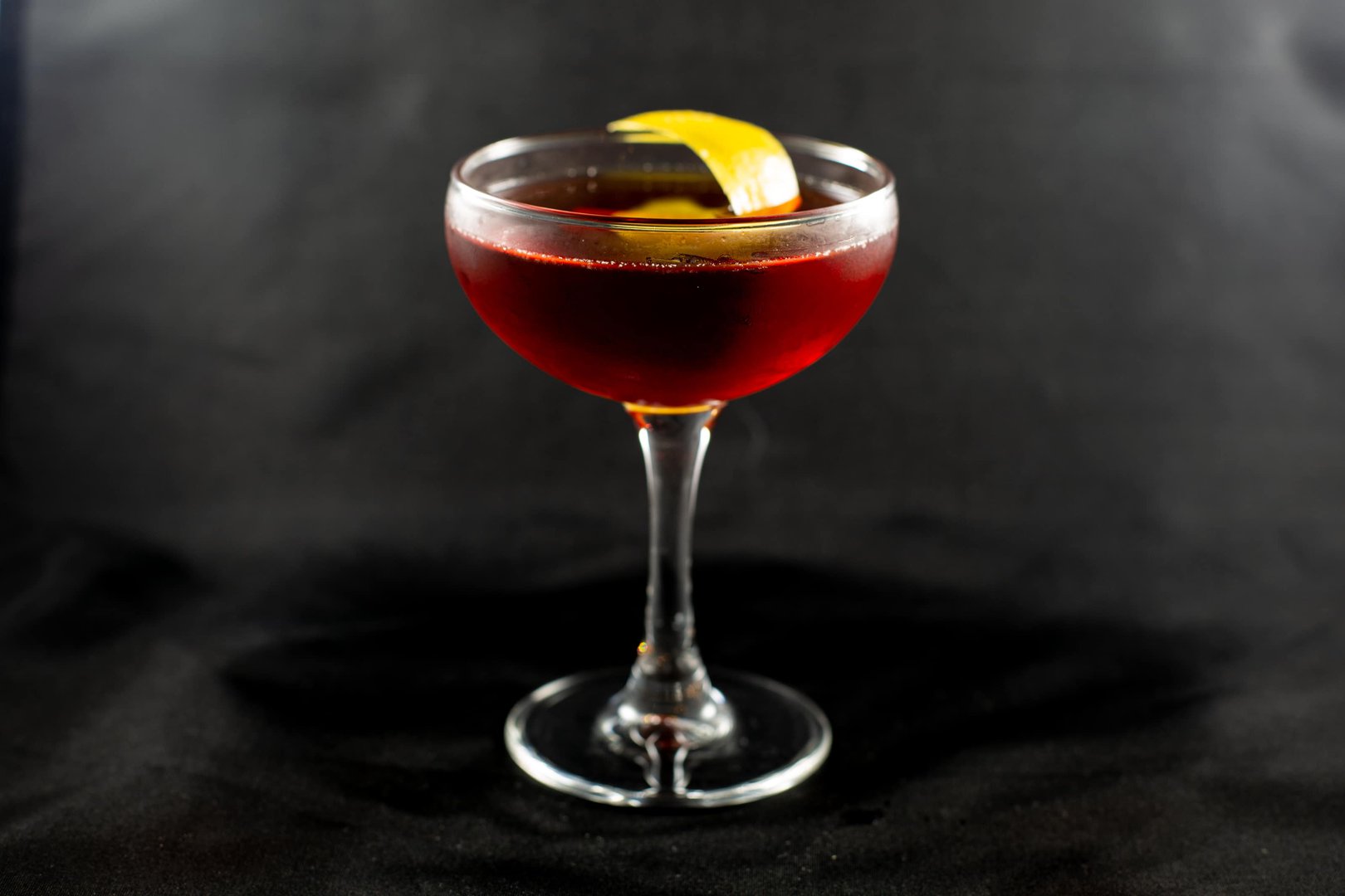 Boulevardier Recipe - CocktailLove