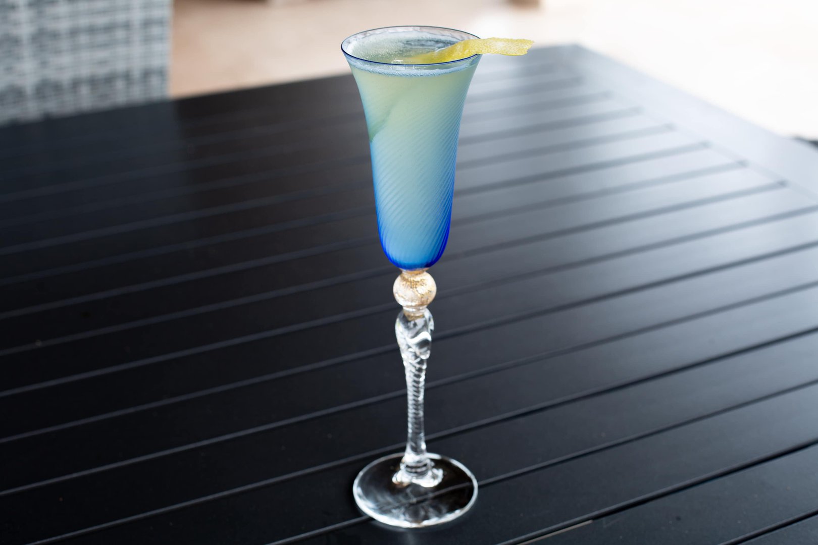 French 75 Recipe - CocktailLove