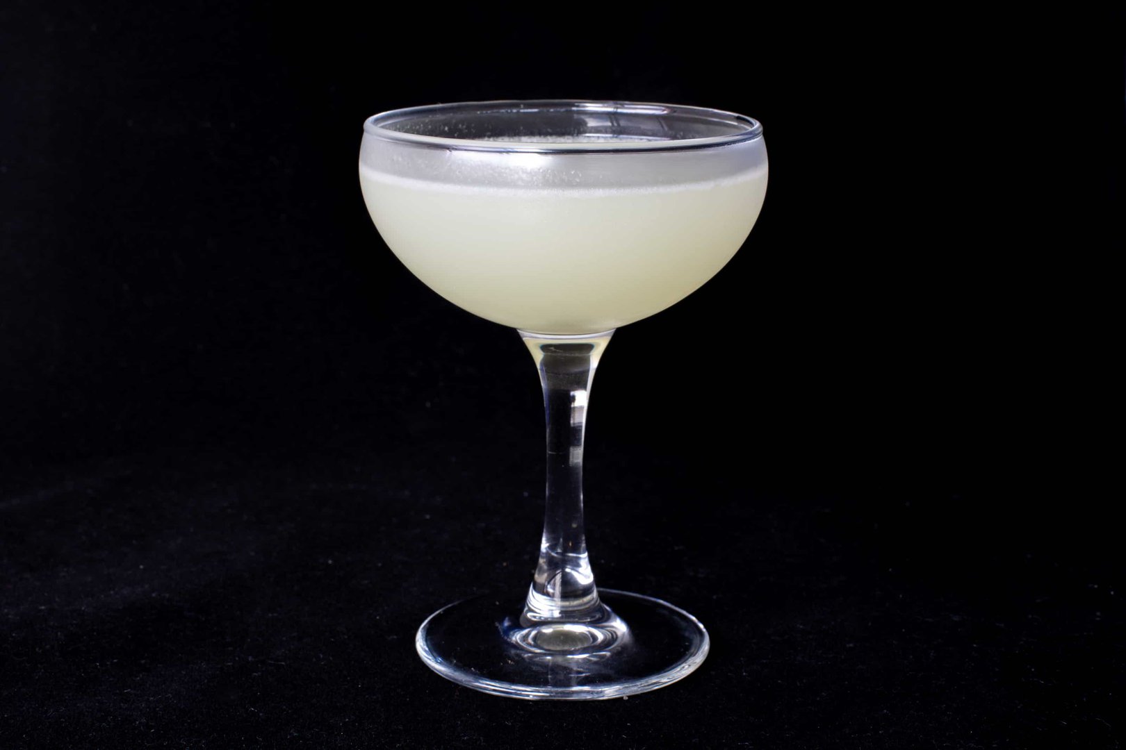 Corpse Reviver #2 Recipe - CocktailLove